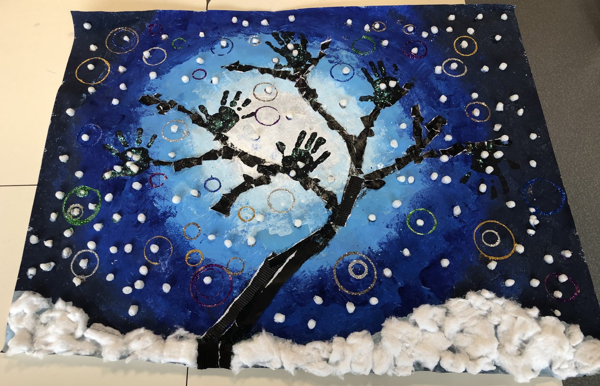 « Blue Cascade » de Mégan Aroon Duncanson | Ecole Sainte Anne